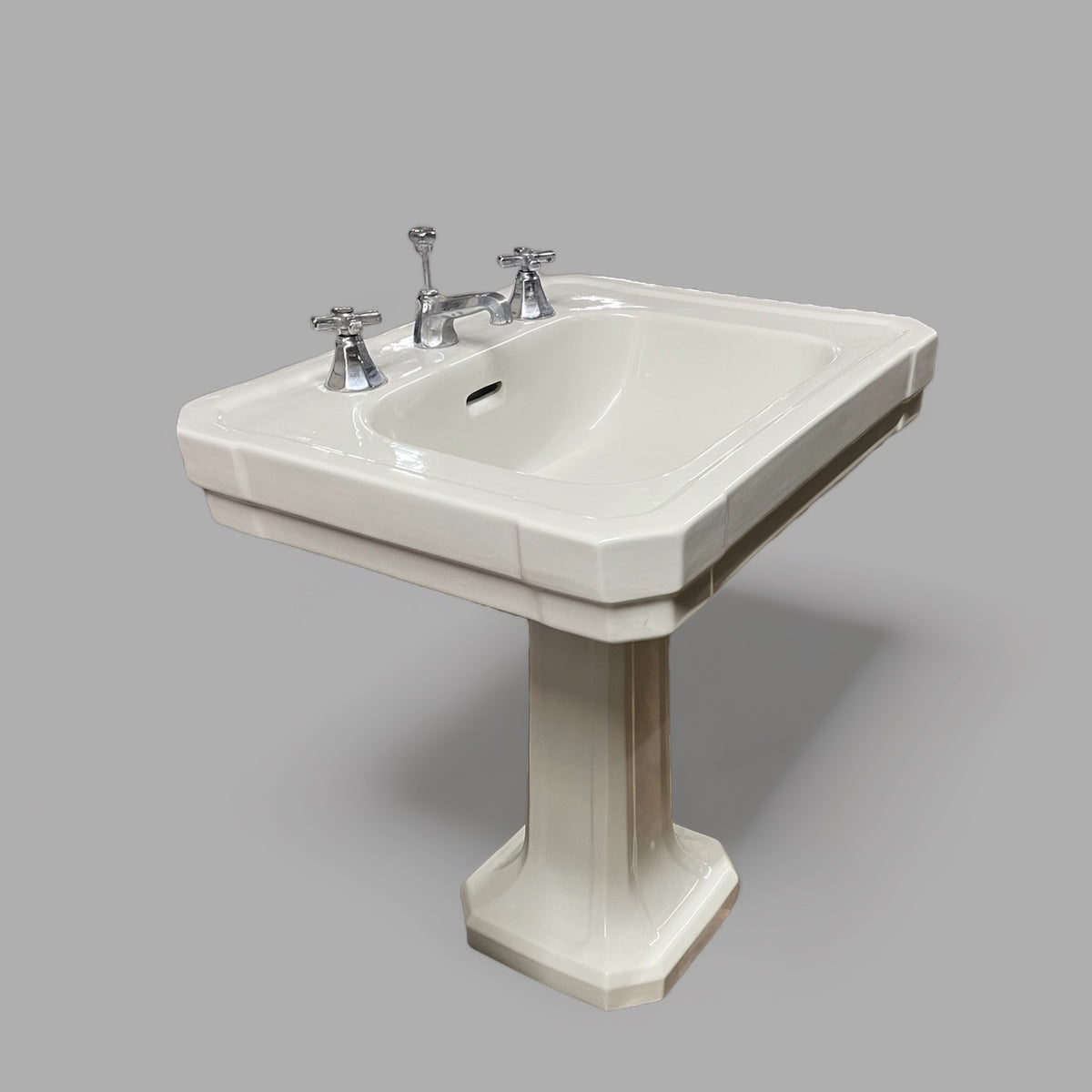 Antique 1920s “Standard” Porcelain Pedestal Sink – Reclaimed Fort Wayne